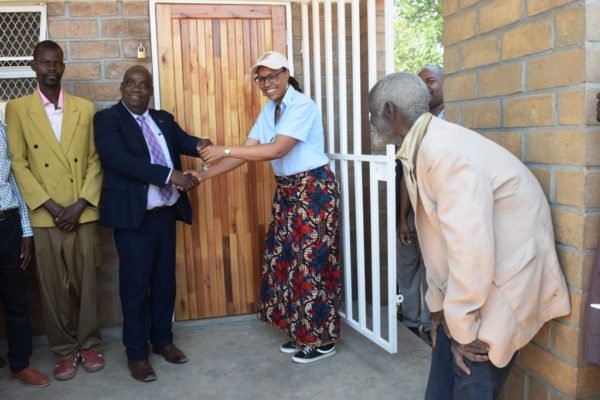 LIMBE LEAF BUILDS SCHOOL LIBRARY WORTH K28m - Malawi's Largest Online ...